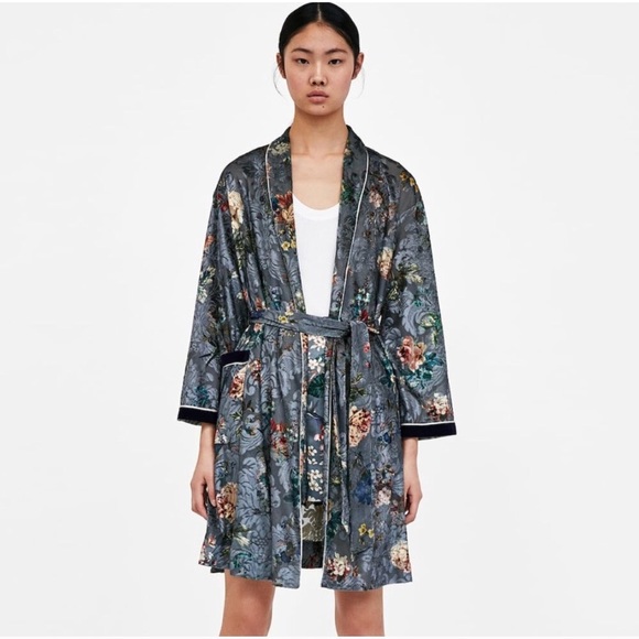 Zara | Jackets & Coats | New Zara Velvet Kimono Robe | Poshmark